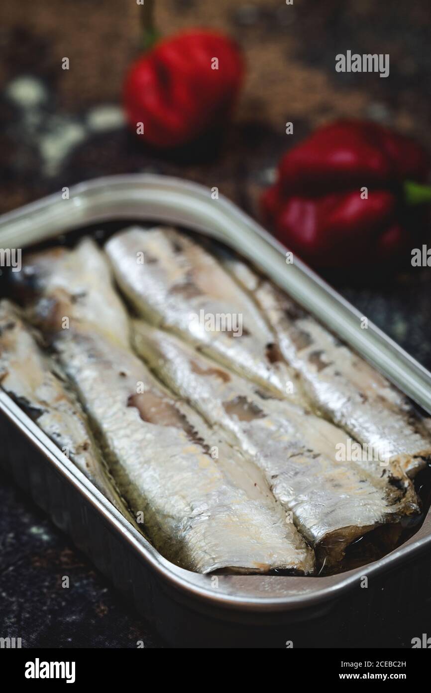 Sardine en conserve Banque de photographies et d’images à haute ...