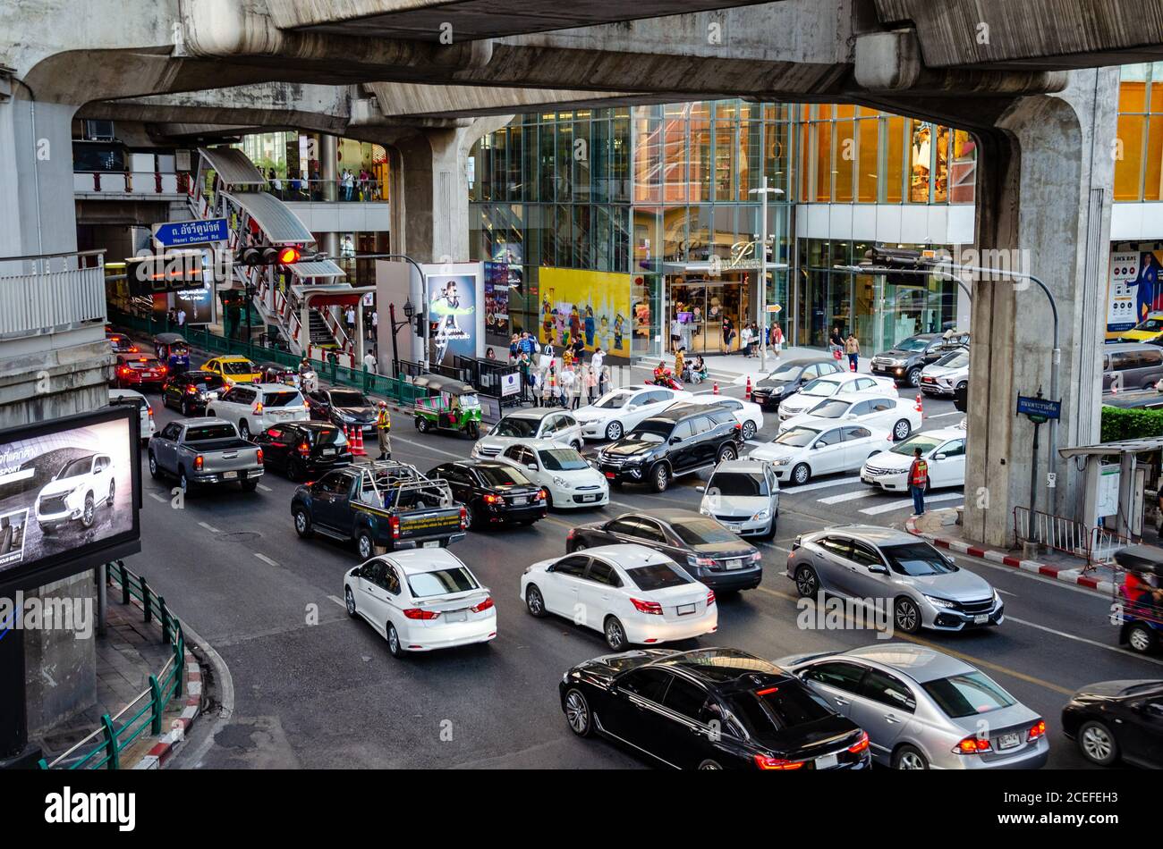 Embouteillage routier Banque de photographies et d’images à haute ...