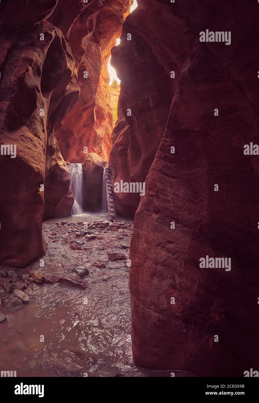 Ravin majestueux Banque de photographies et d’images à haute résolution ...