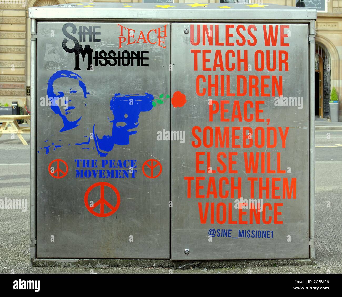 Sine missione Banque de photographies et d’images à haute résolution ...