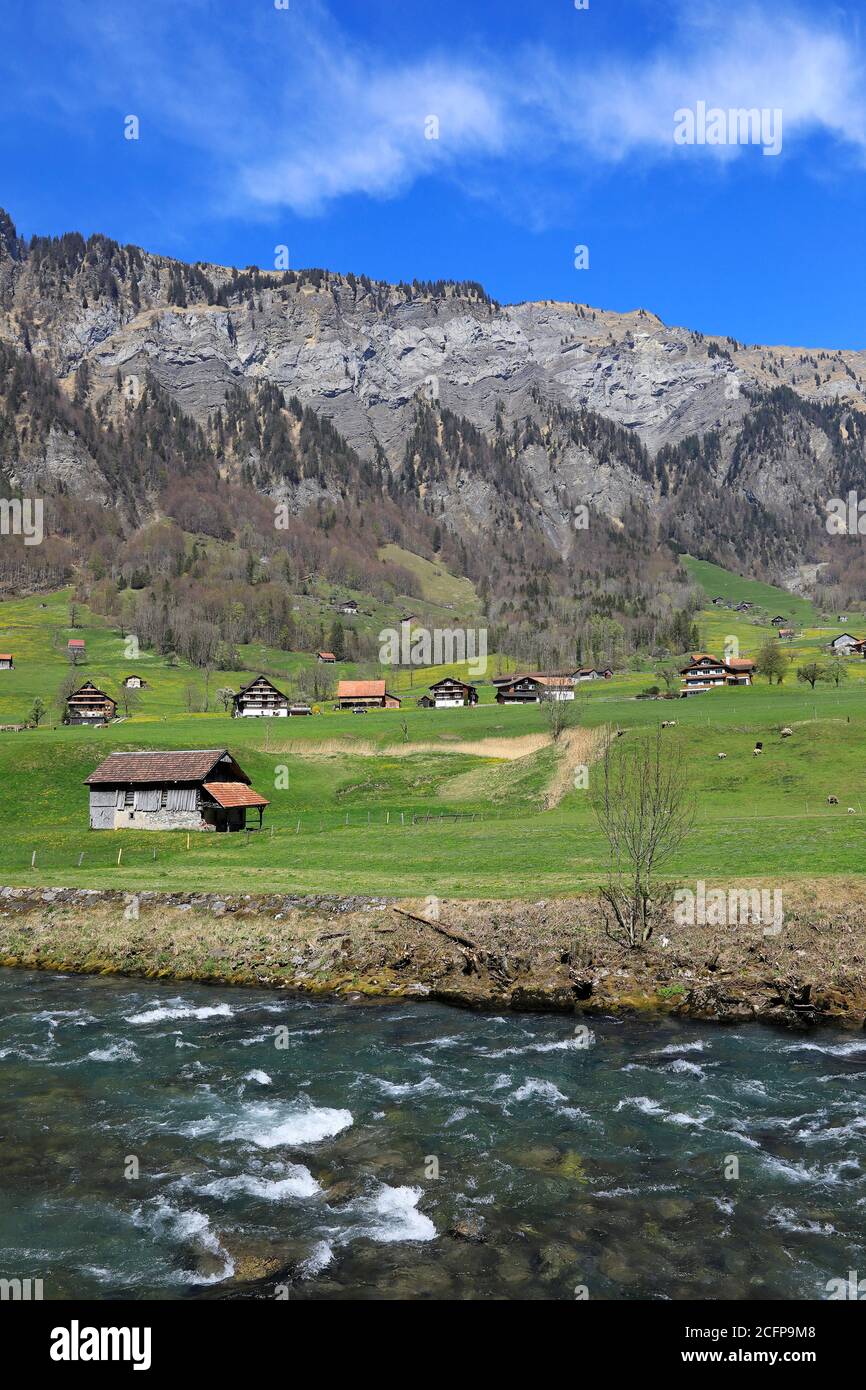 Muota valley Banque de photographies et d’images à haute résolution - Alamy