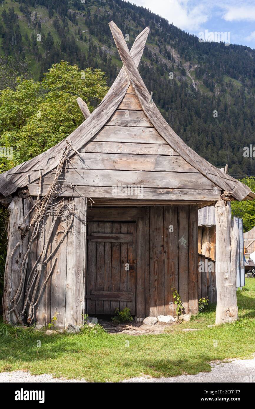 Cabane de viking Banque de photographies et d’images à haute résolution ...