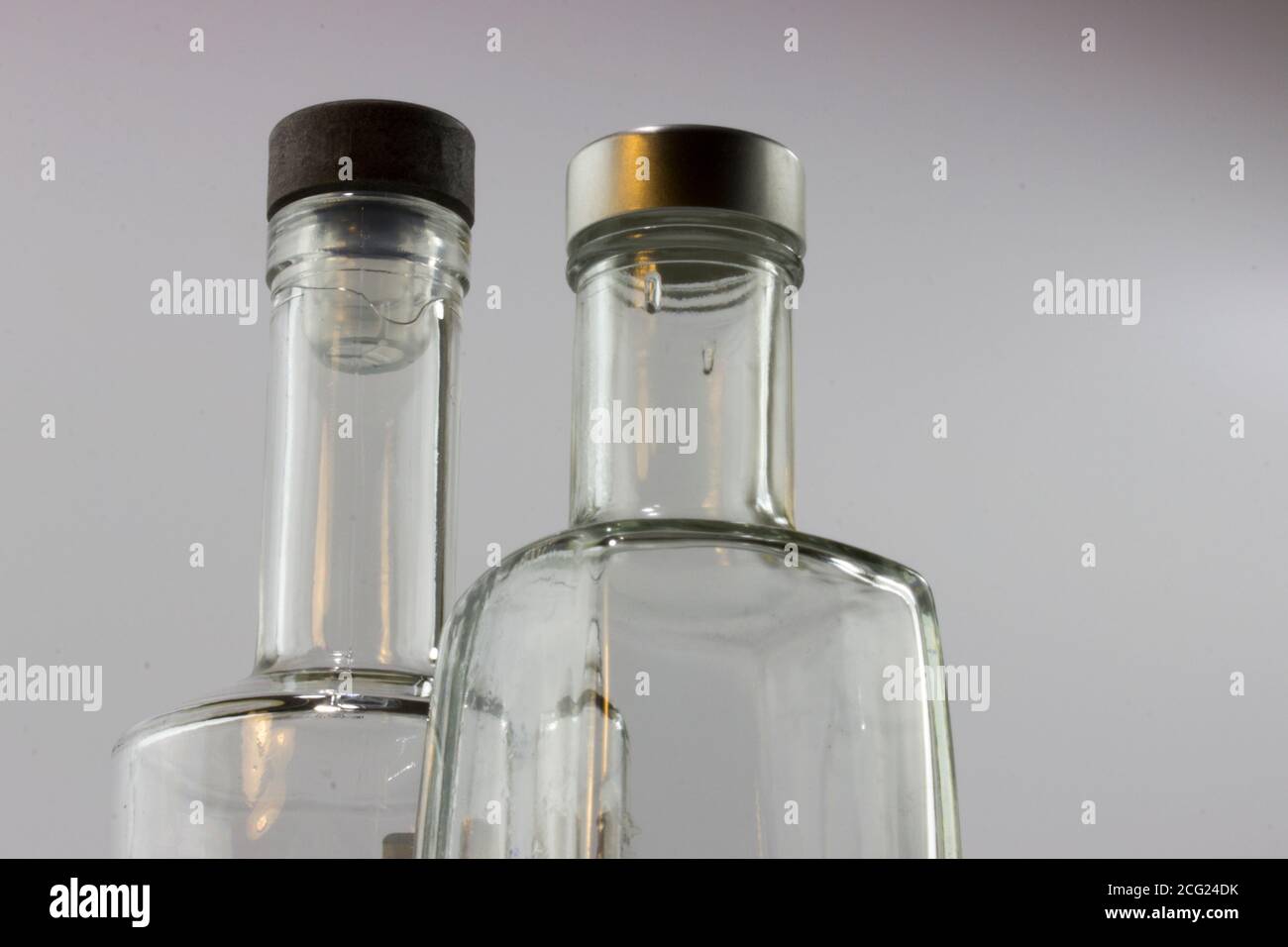 Bouteilles de vodka Banque de photographies et d’images à haute ...