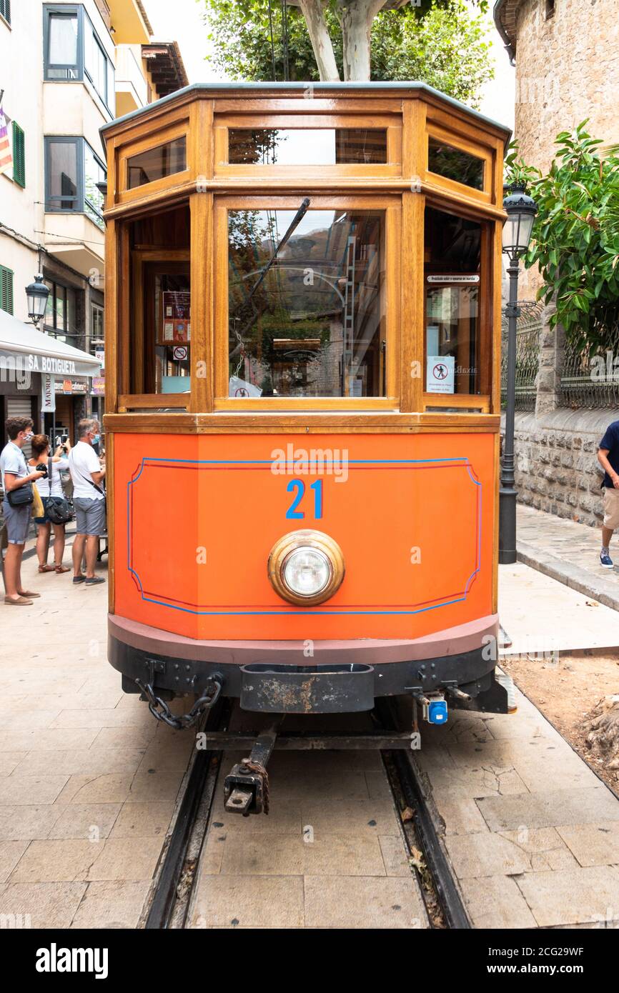 Soller, Majorque, Espagne - 4 août 2020 : vue de face du wagon du train ...