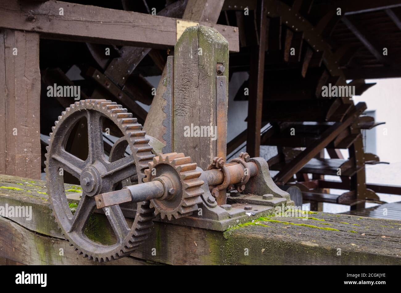 Moulin à eau antique Banque de photographies et d’images à haute ...