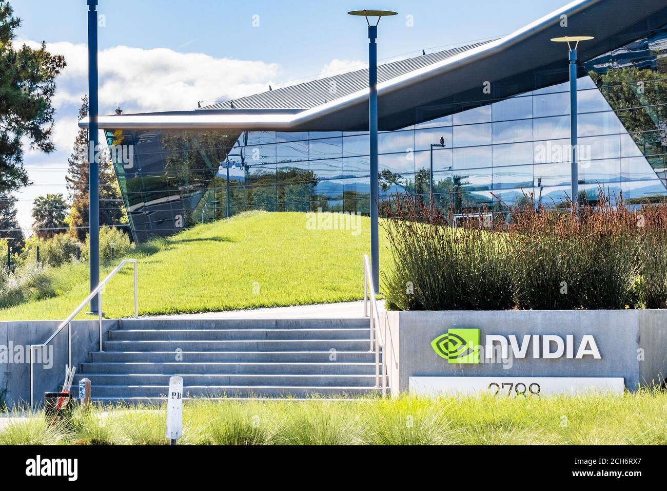 Logo de la technologie nvi Banque de photographies et d’images à haute ...