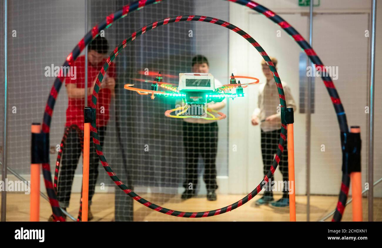 Drone humain Banque de photographies et d’images à haute résolution - Alamy