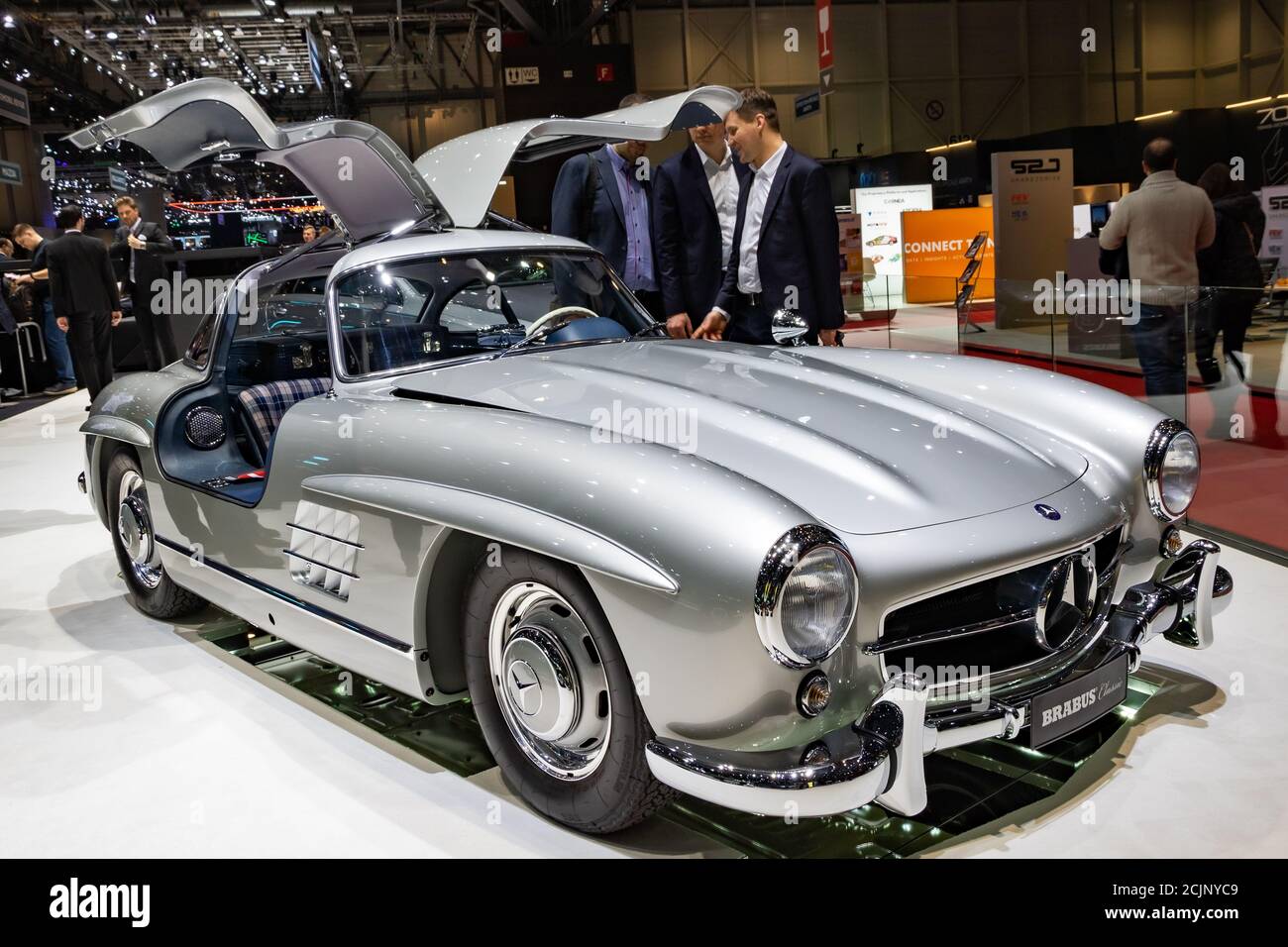 Brabus Mercedes Benz 300 SL Gullwing voiture de sport classique ...