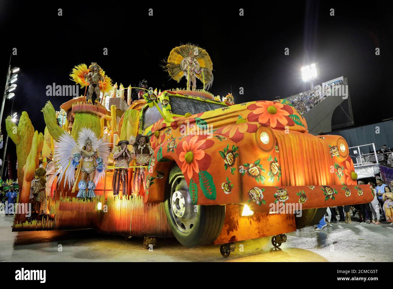 Carnaval de rio 2020 char Banque de photographies et d’images à haute ...