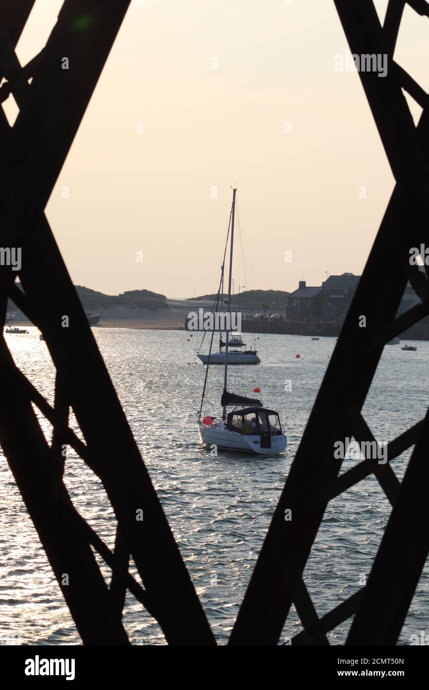 Pont papillon Banque de photographies et d’images à haute résolution ...