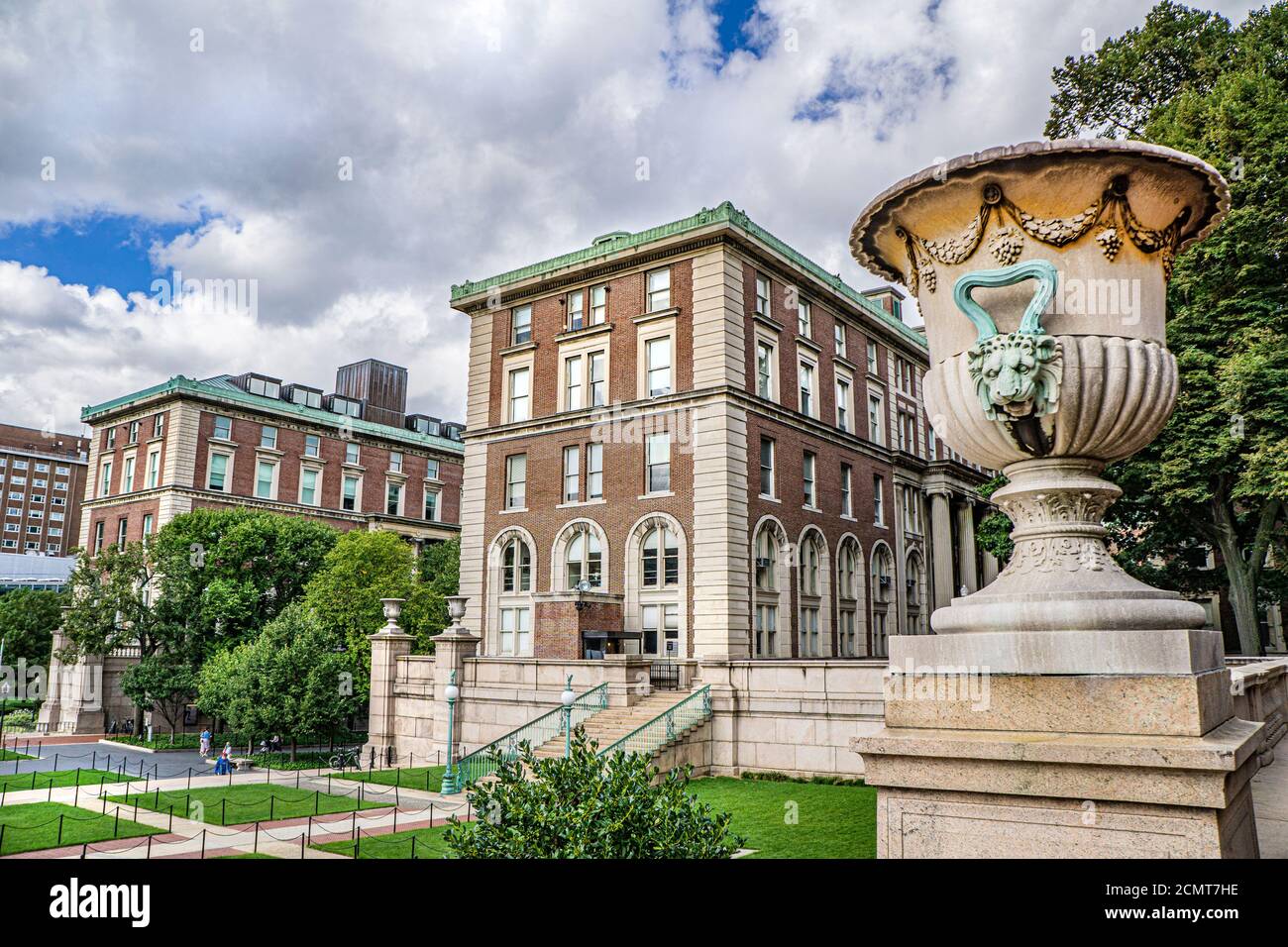 Lewisohn Hall Banque d'image et photos - Alamy