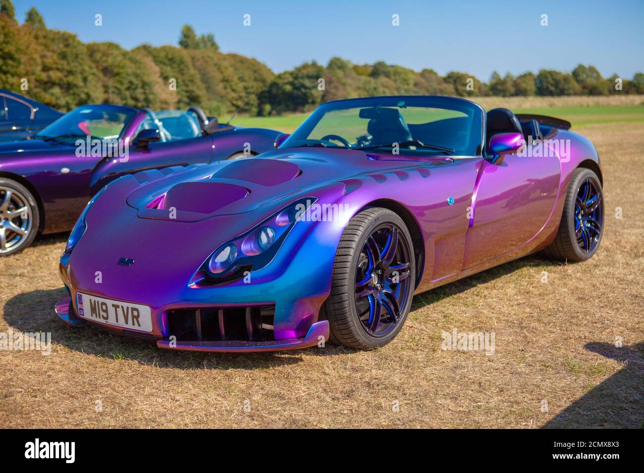 British 2 seat sports car Banque de photographies et d’images à haute ...