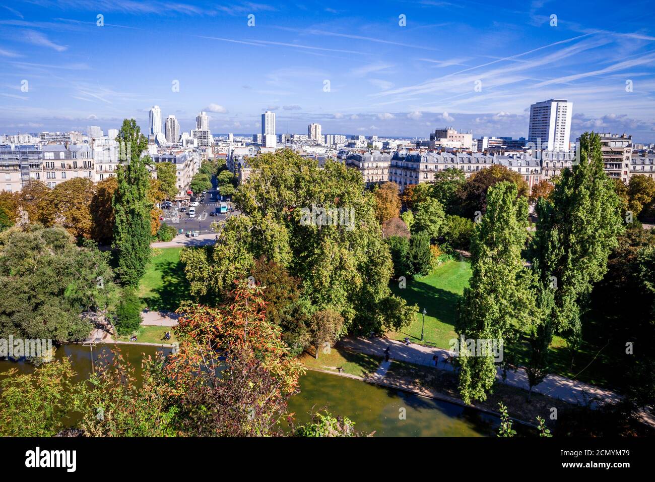 Parc des buttes chaumont view from Banque de photographies et d’images ...
