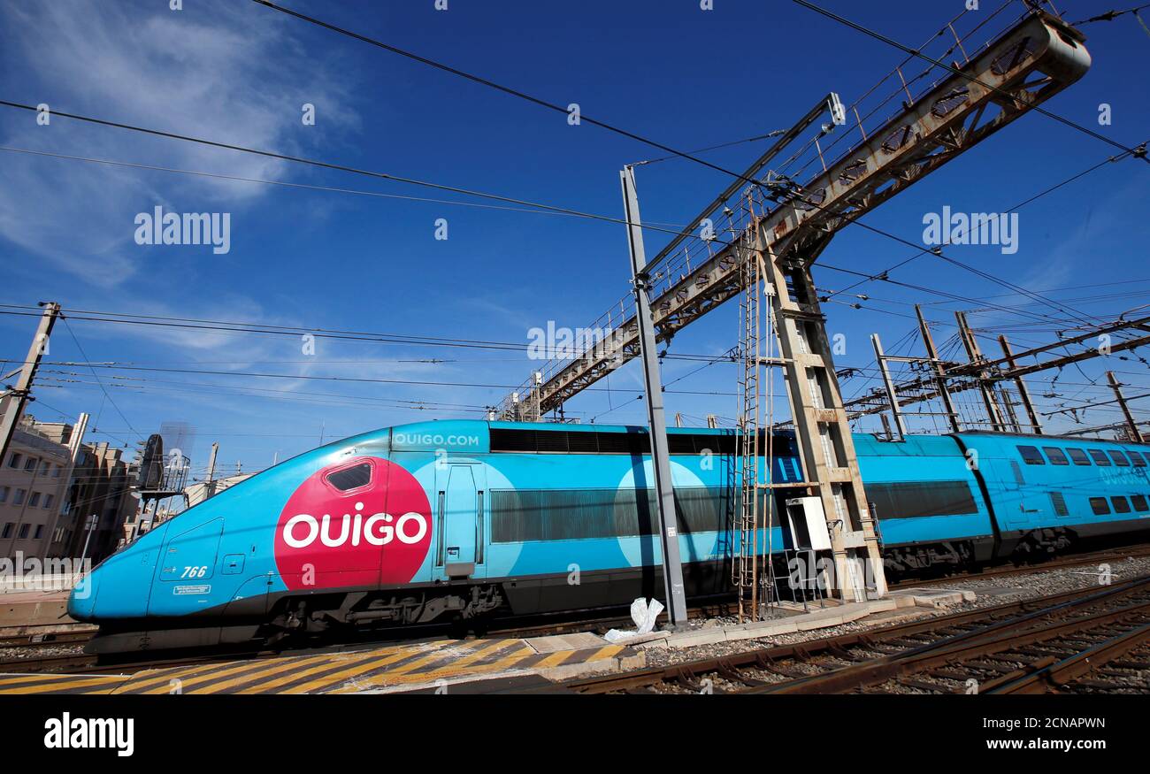 Tgv Ouigo Banque d'image et photos - Alamy