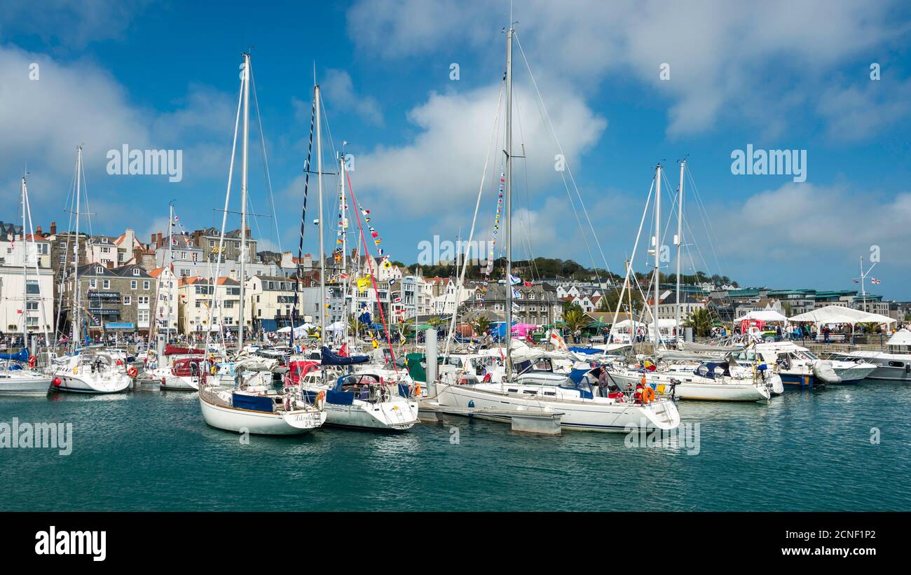 St peter port is the capital of guernsey Banque de photographies et d ...