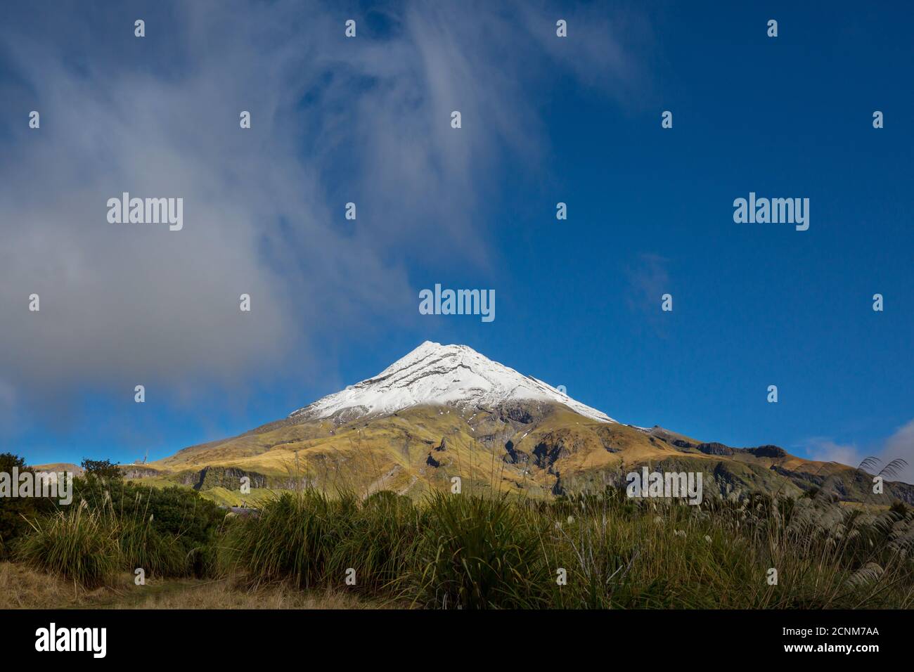 Stratovolcan mont taranaki ou mont egmont Banque de photographies et d ...