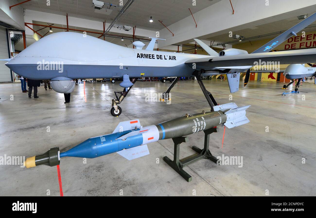 Paveway laser guided bomb Banque de photographies et d’images à haute ...