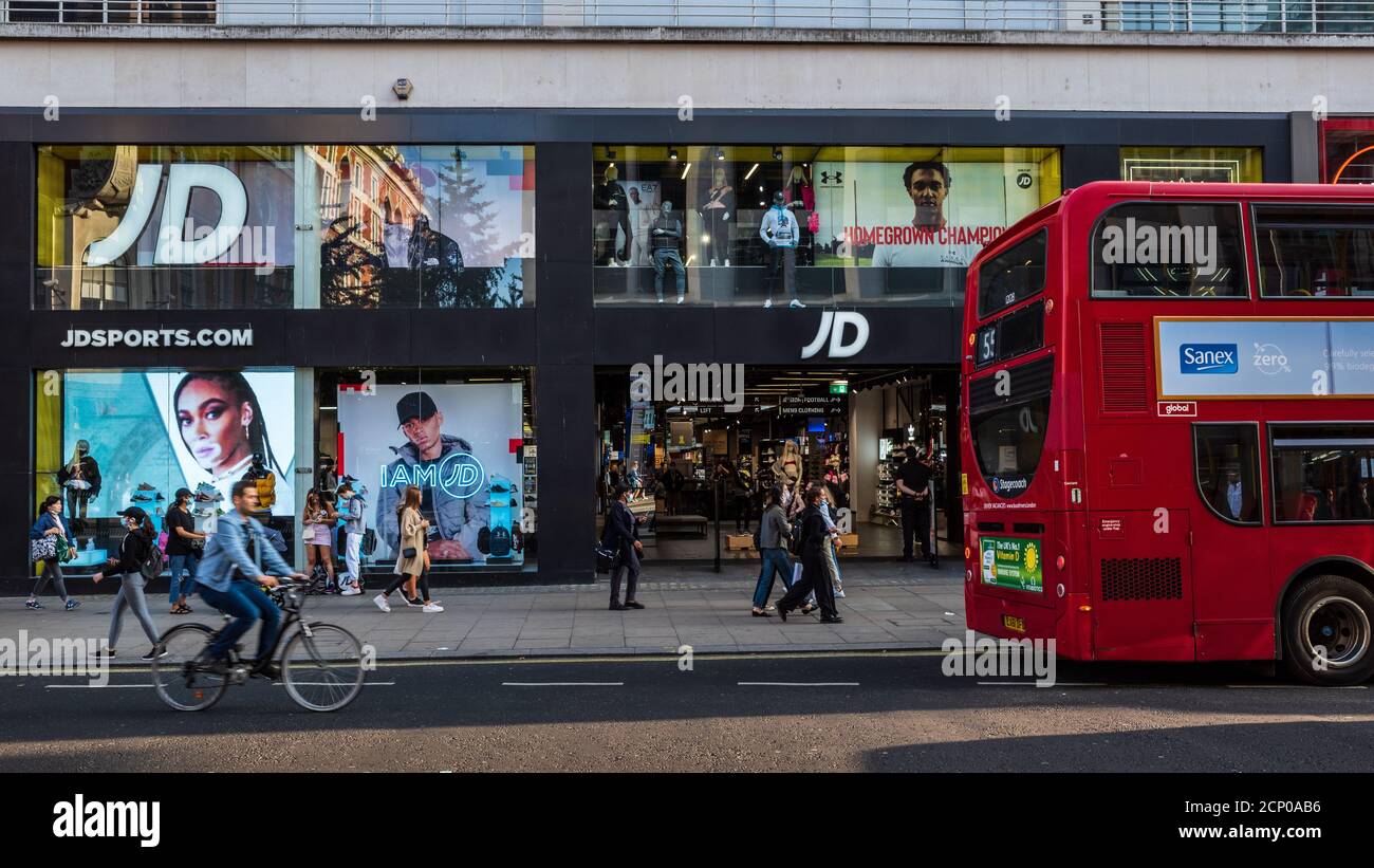 Jd sports londres Banque de photographies et d’images à haute ...
