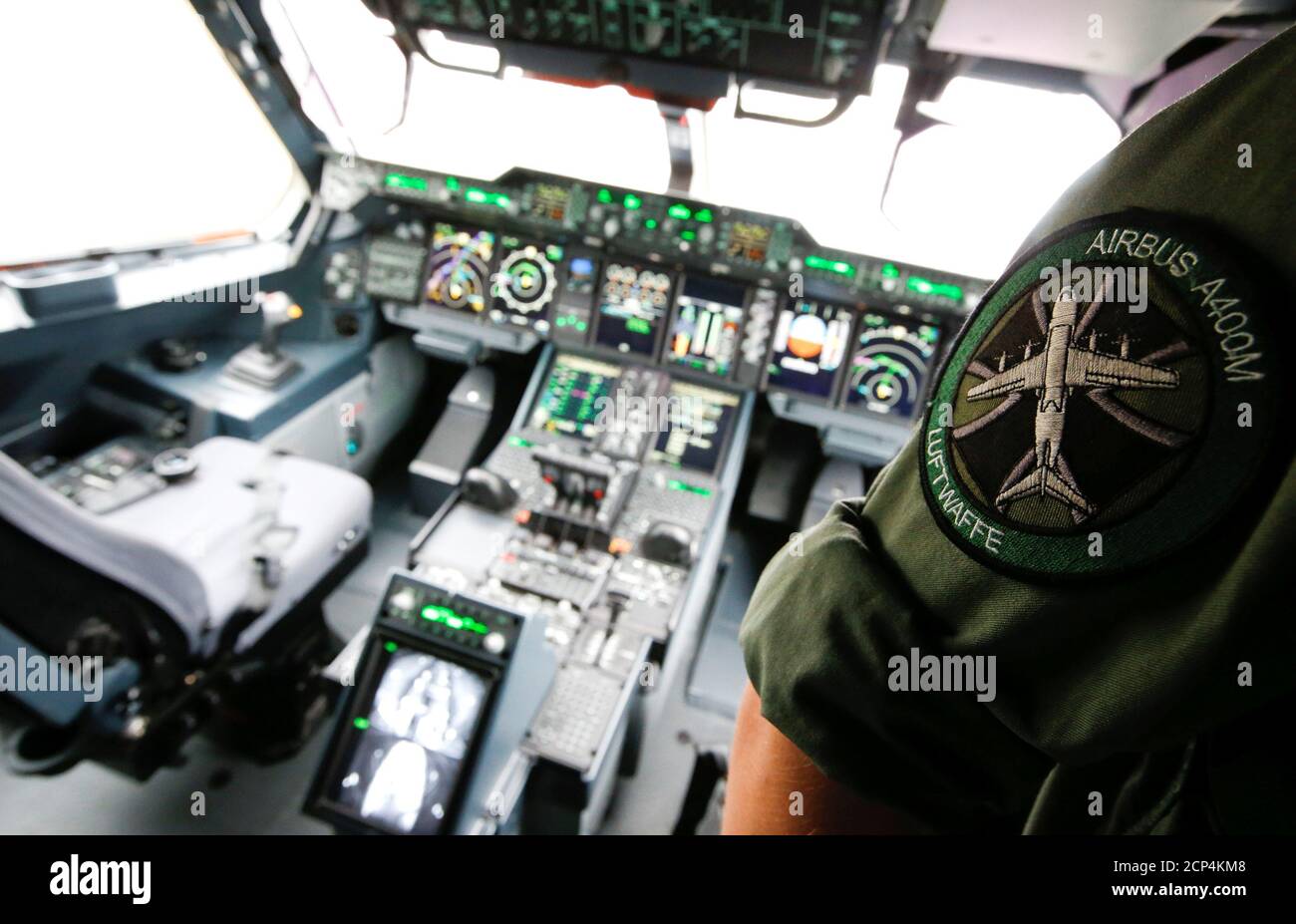 A400m Cockpit Banque d'image et photos - Alamy