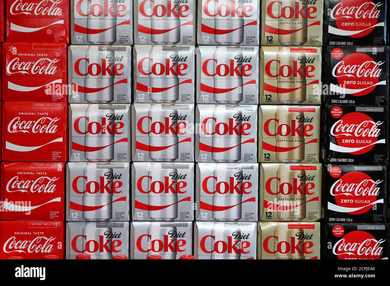 Cajas de coca cola Banque de photographies et d’images à haute ...