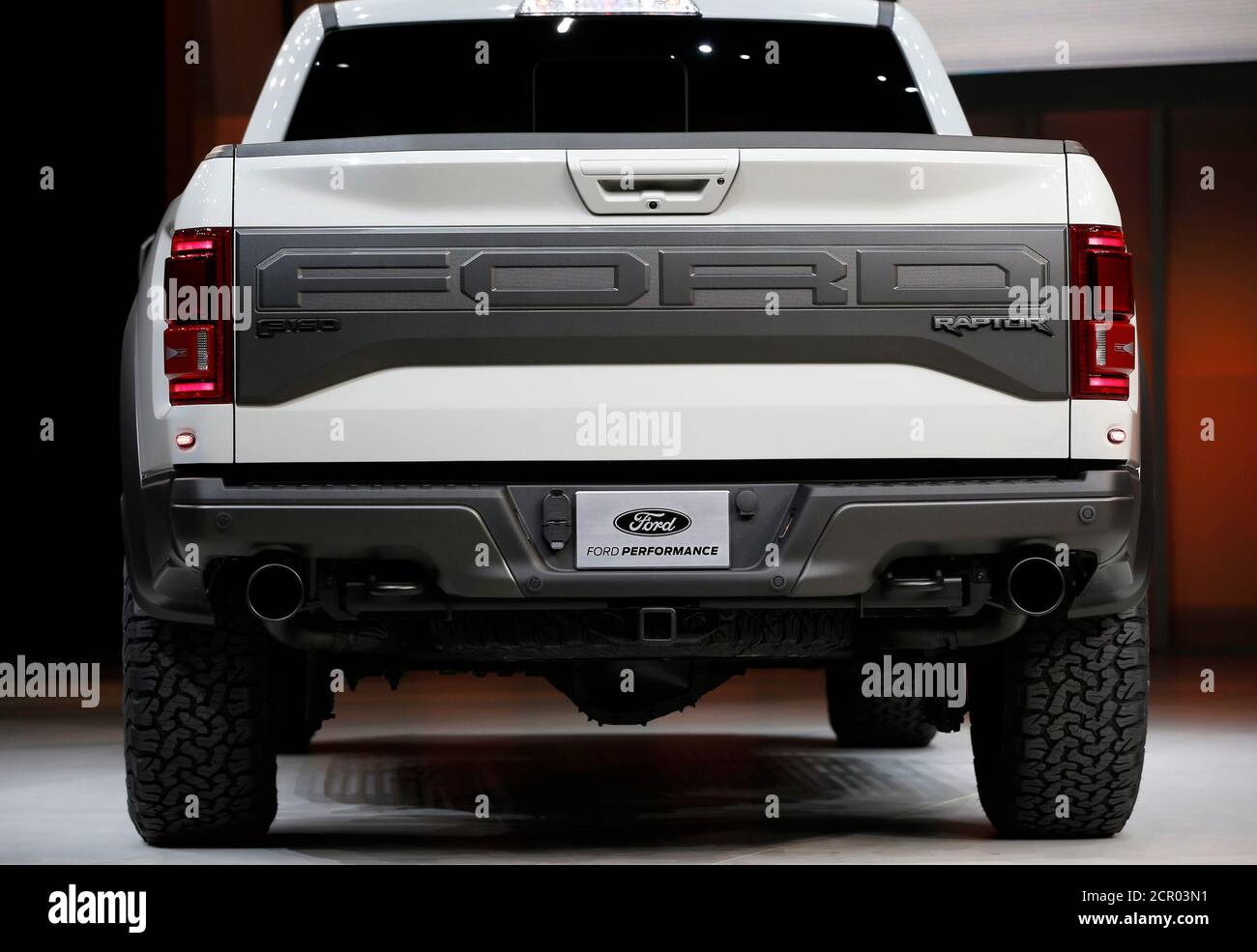 Ford f 150 raptor rear Banque de photographies et d’images à haute ...