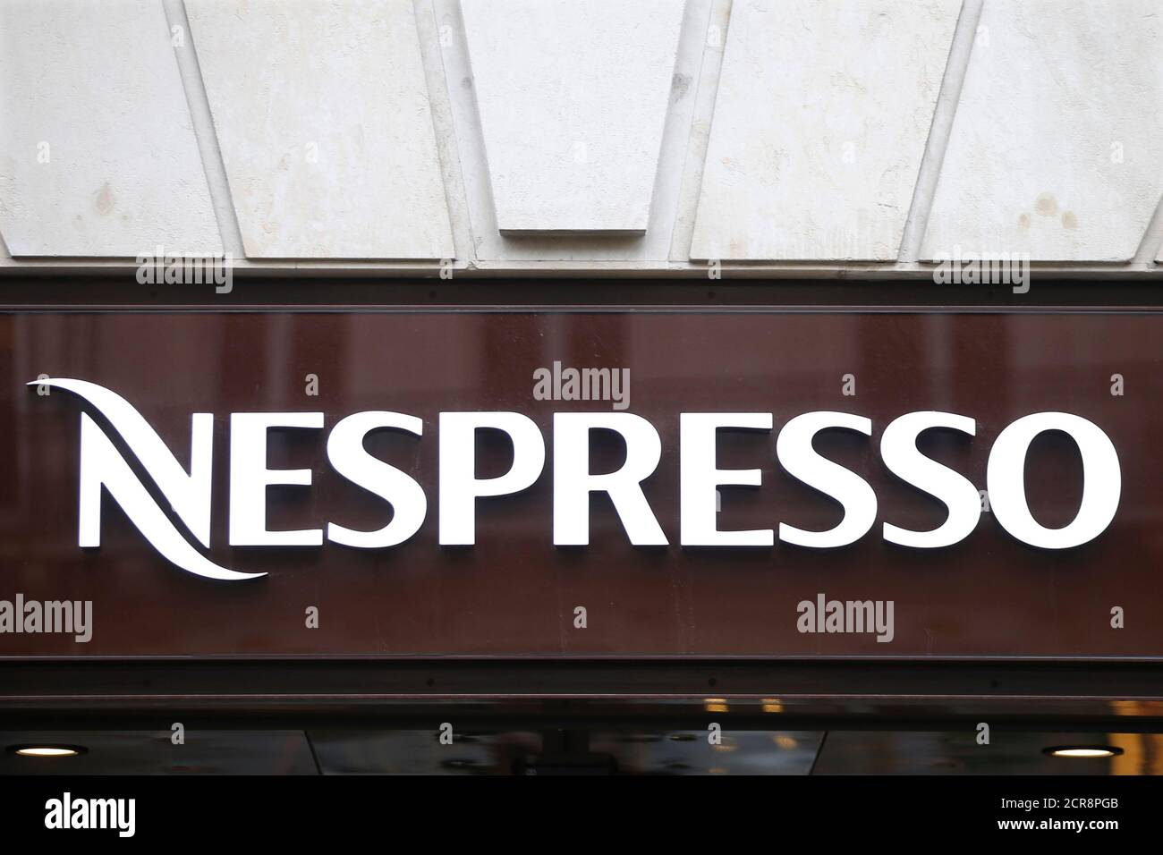 Nespresso Logo Banque d'image et photos - Alamy