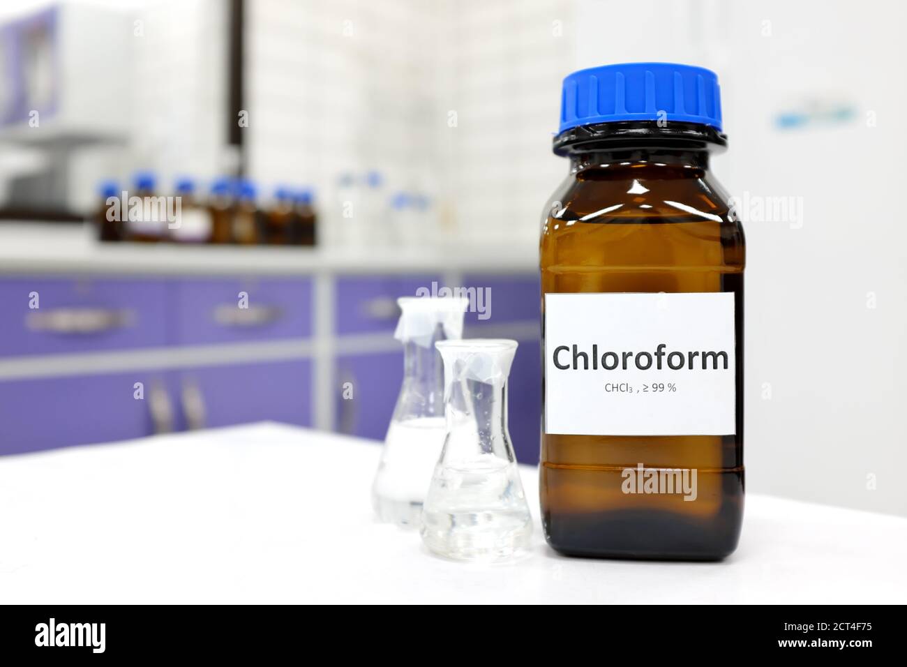 Chloroform liquide Banque de photographies et d’images à haute ...