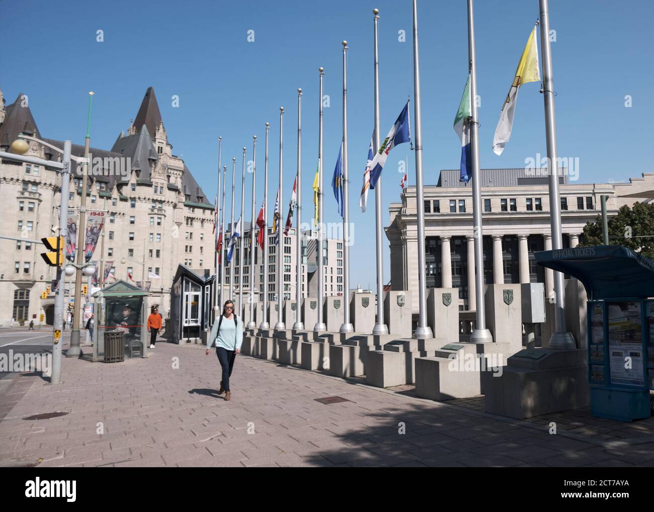 Drapeaux des provinces canadiennes Banque de photographies et d’images ...