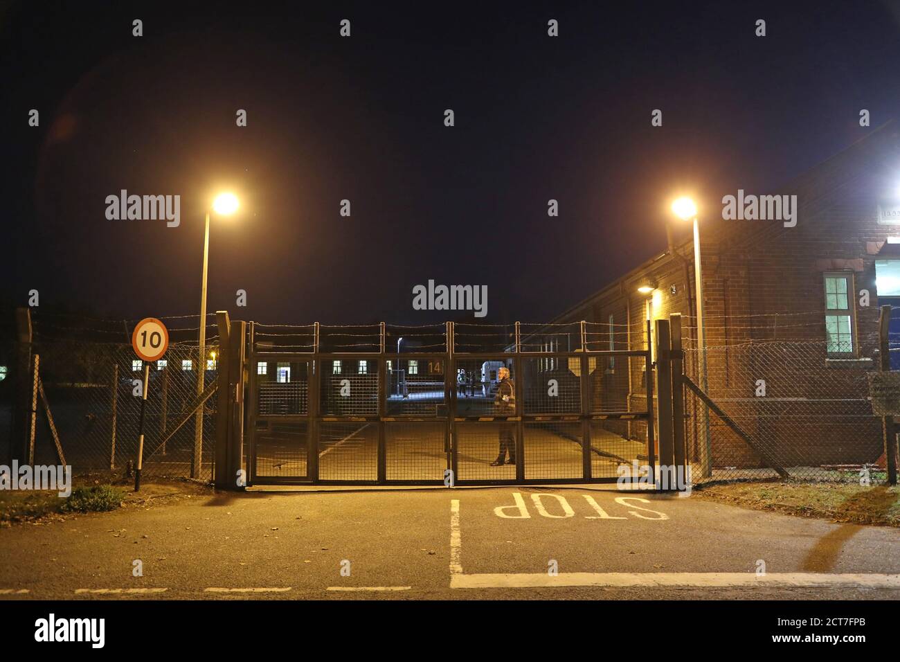 Caserne militaire Banque de photographies et d’images à haute ...