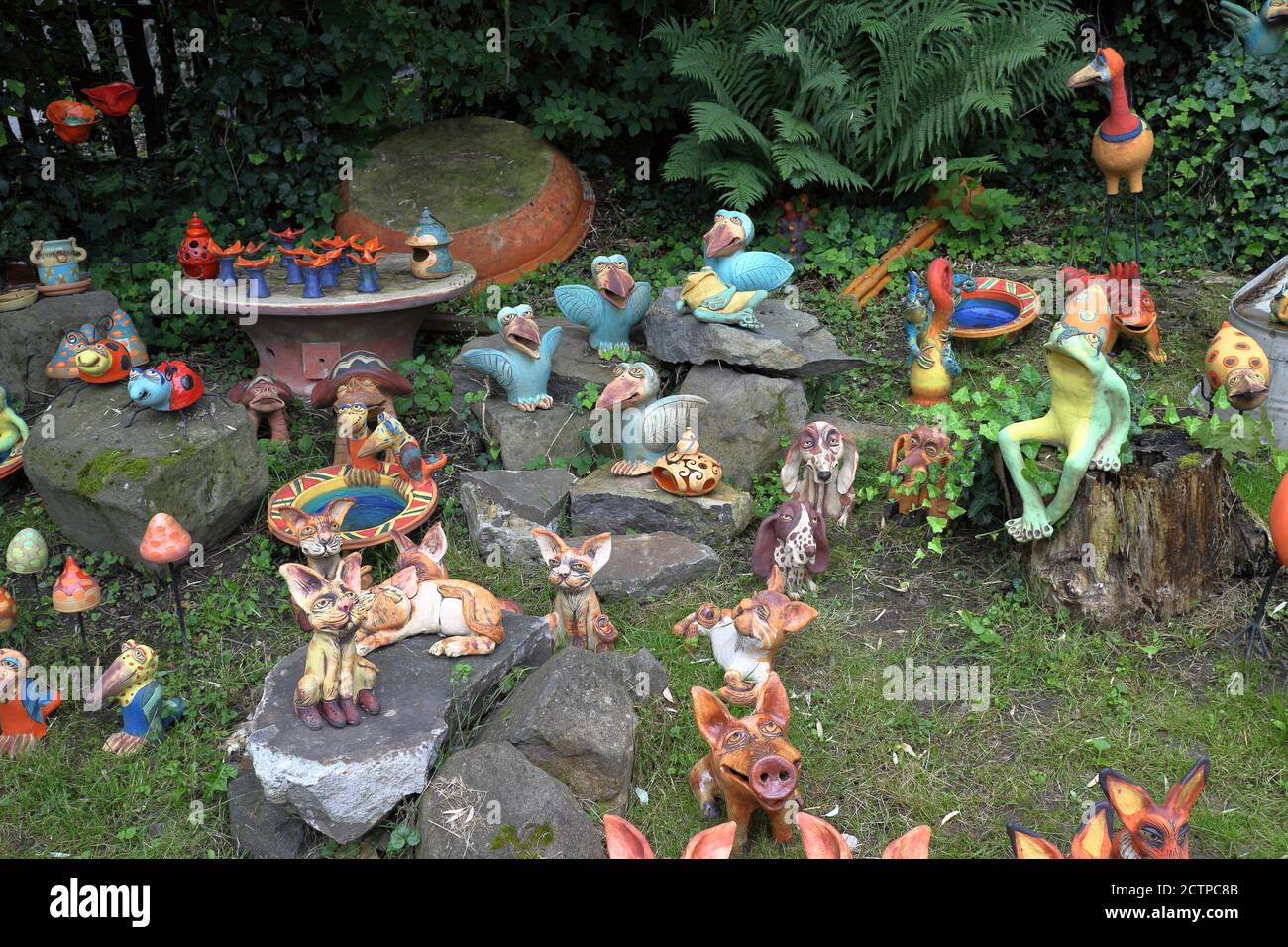 Holloko village Banque de photographies et d’images à haute résolution ...