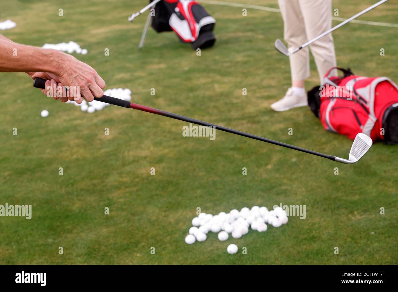 Apprendre le jeu de golf Banque de photographies et d’images à haute ...