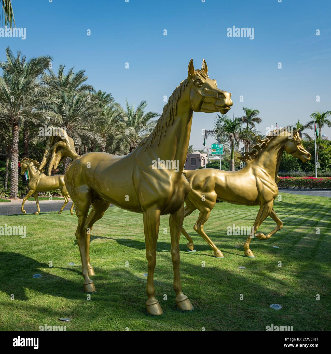 Entrée à l'hôtel Jumeirah Al Qasr avec dix-huit magnifiques statues de ...