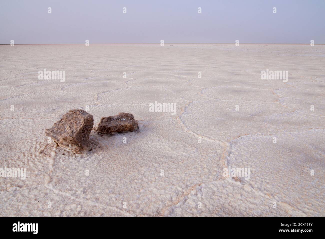 Dasht e kavir salt desert iran Banque de photographies et d’images à ...