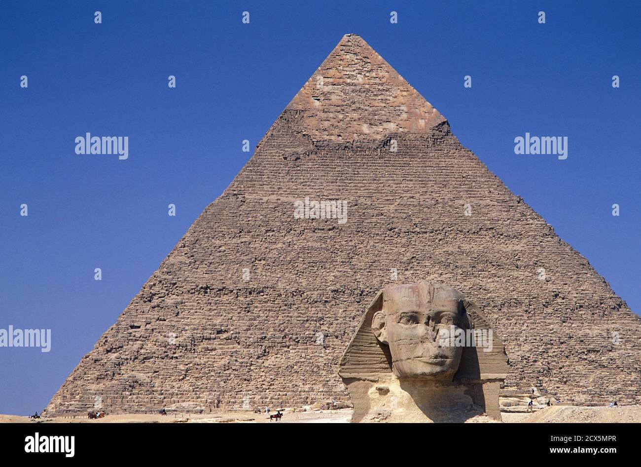 La pyramide Sphinx & Khephren au-delà. Les Pyramides, Gizeh. Le Caire ...
