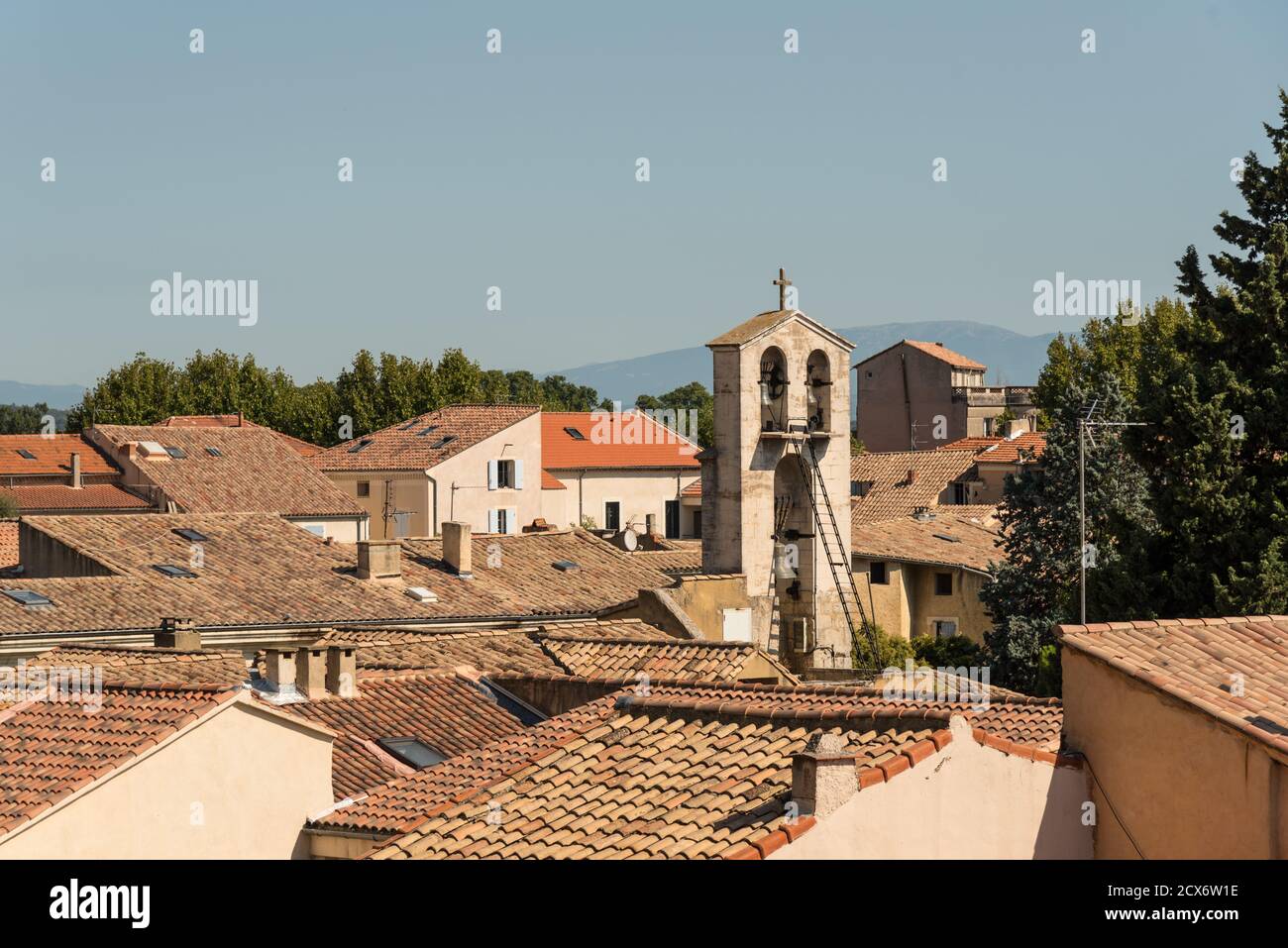 Provencal tiles Banque de photographies et d’images à haute résolution ...