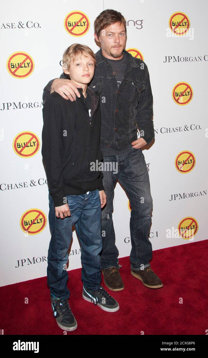 Norman Reedus And Son Mingus Banque d'image et photos - Alamy