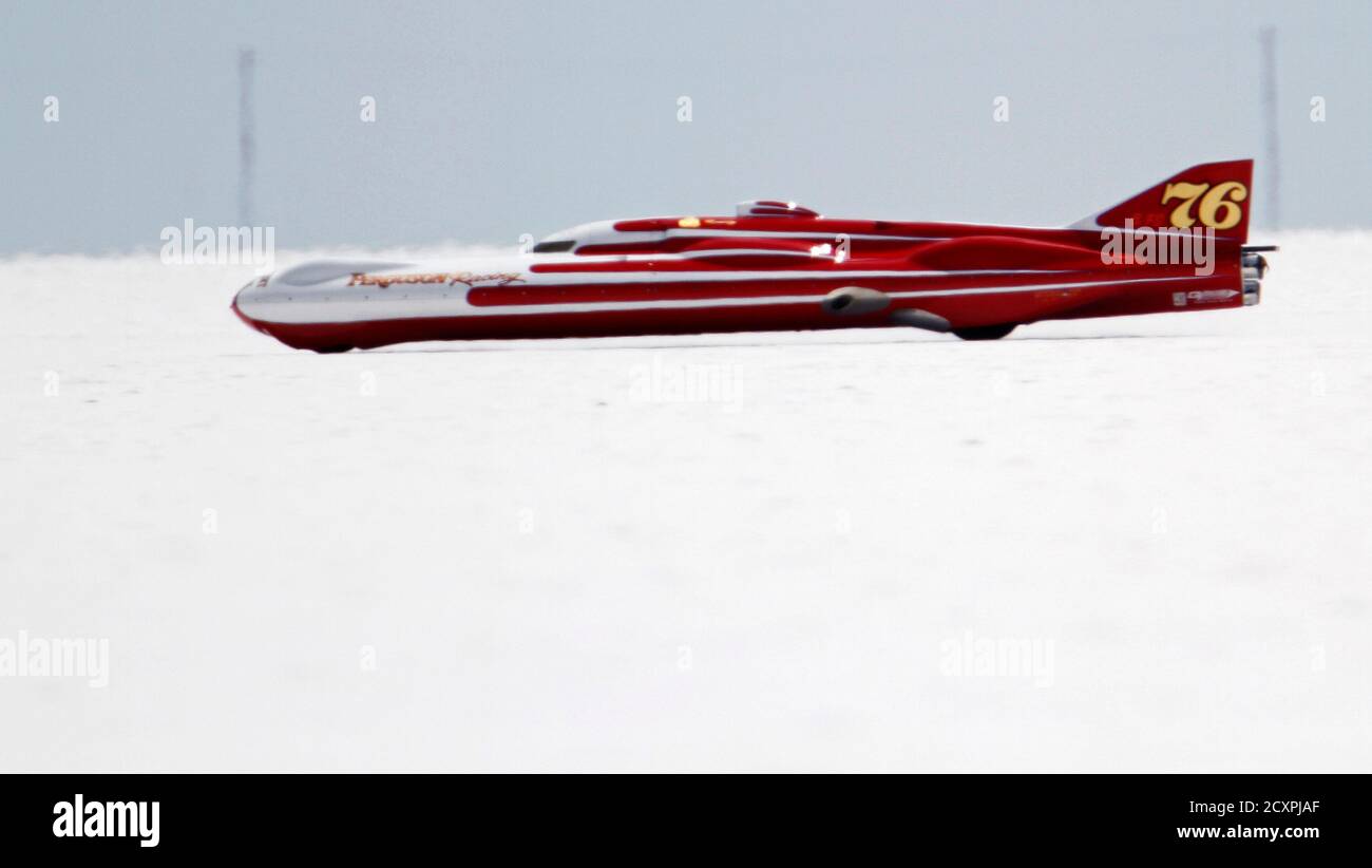 Bonneville Race Car Banque d'image et photos - Alamy