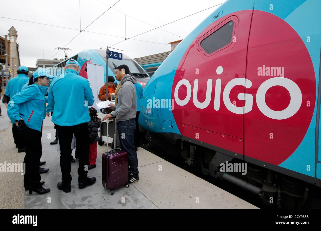 Tgv Ouigo Banque d'image et photos - Alamy