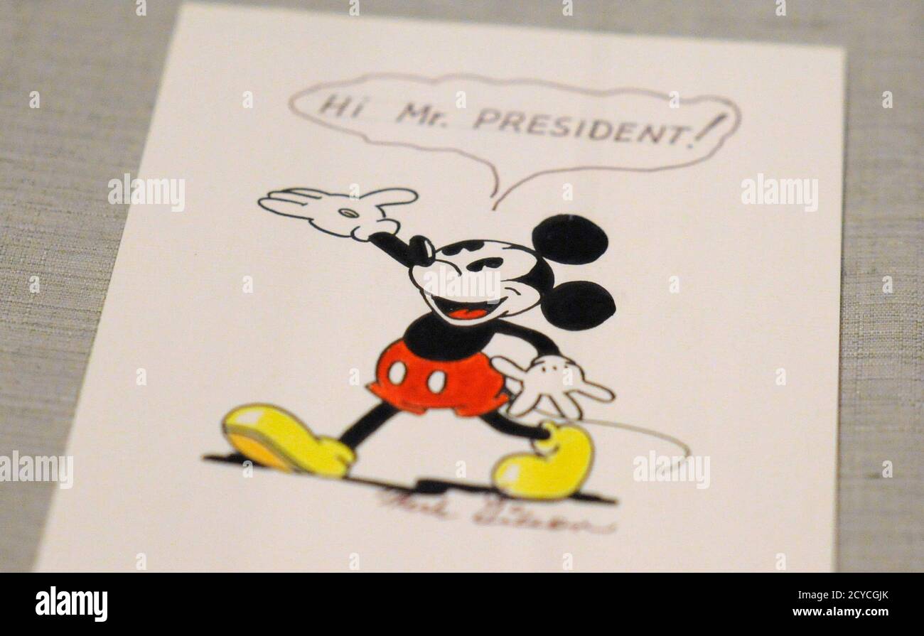 Disney Character Drawing Banque d'image et photos - Alamy