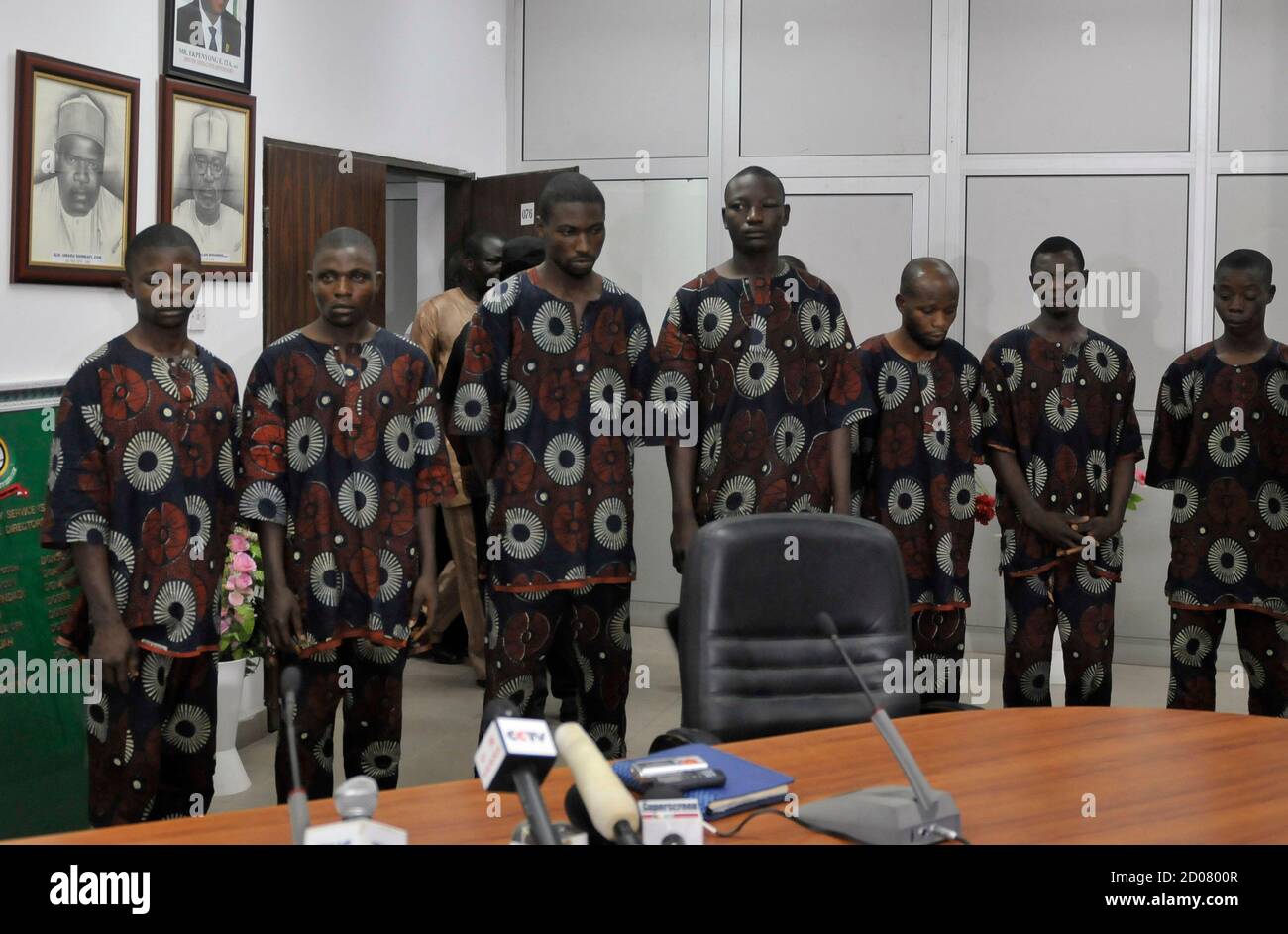 Gang arabe Banque de photographies et d’images à haute résolution - Alamy