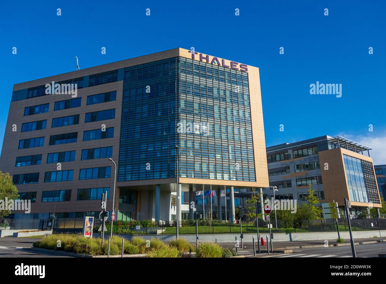 Logo thales Banque de photographies et d’images à haute résolution - Alamy