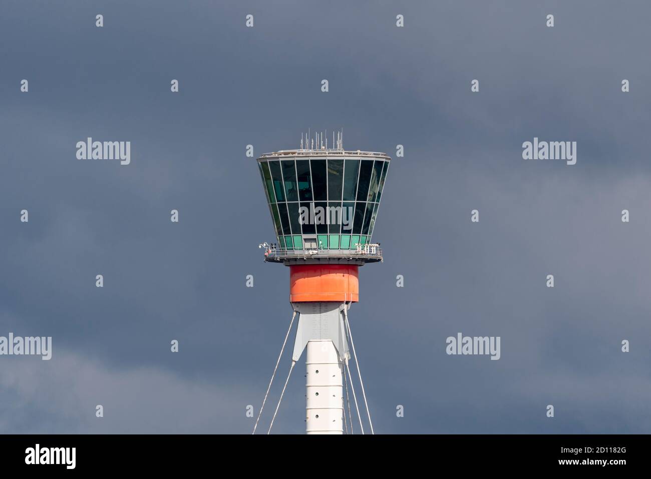 Air Traffic Control Tower, ATC, à l'aéroport de Londres Heathrow ...