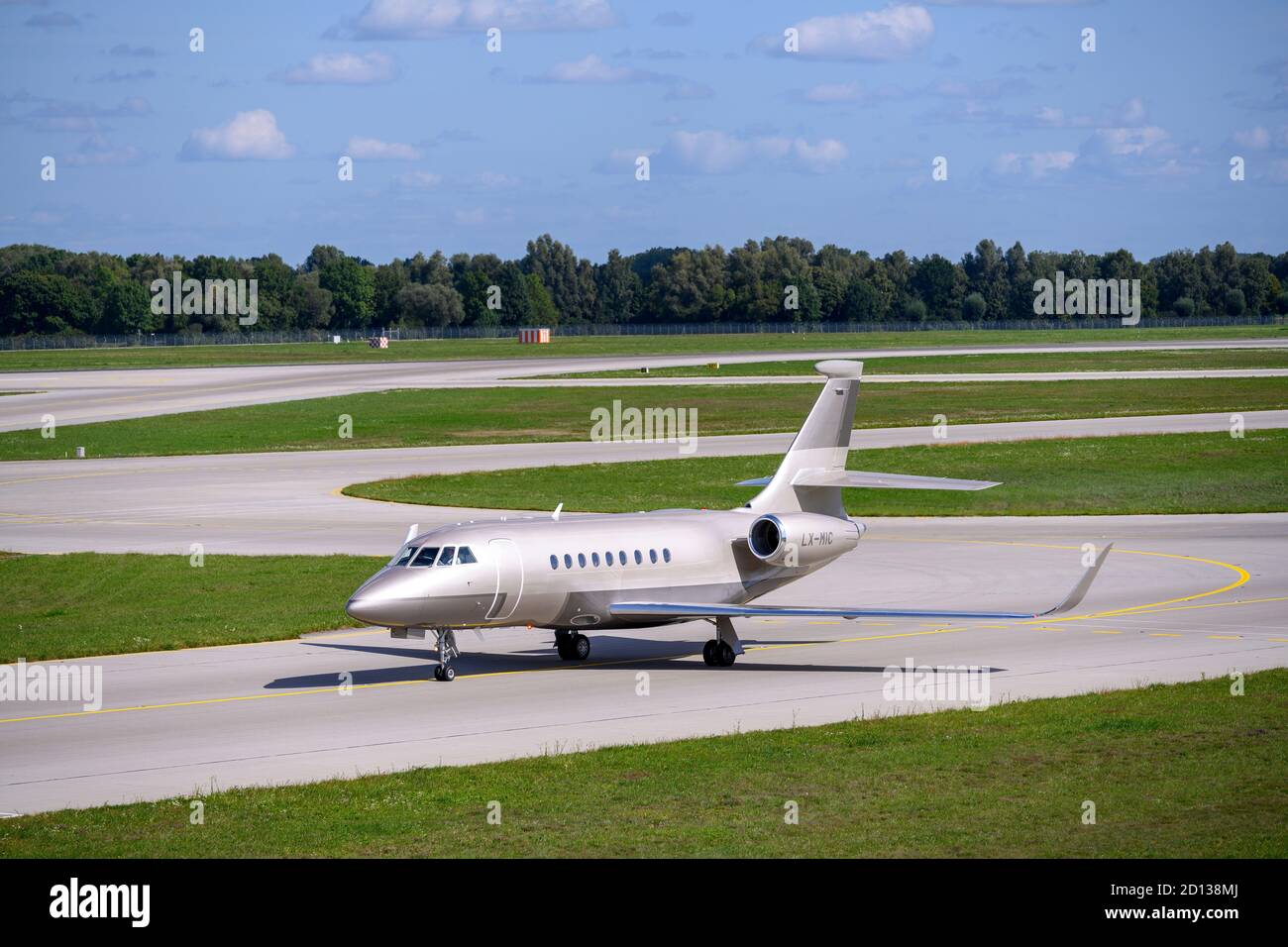 Lx mic Banque de photographies et d’images à haute résolution - Alamy