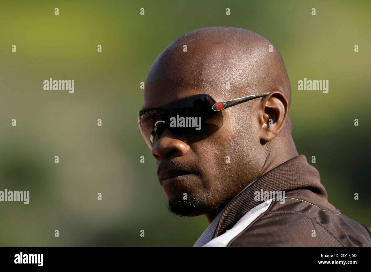 Jamaican sprinter asafa powell Banque de photographies et d’images à ...