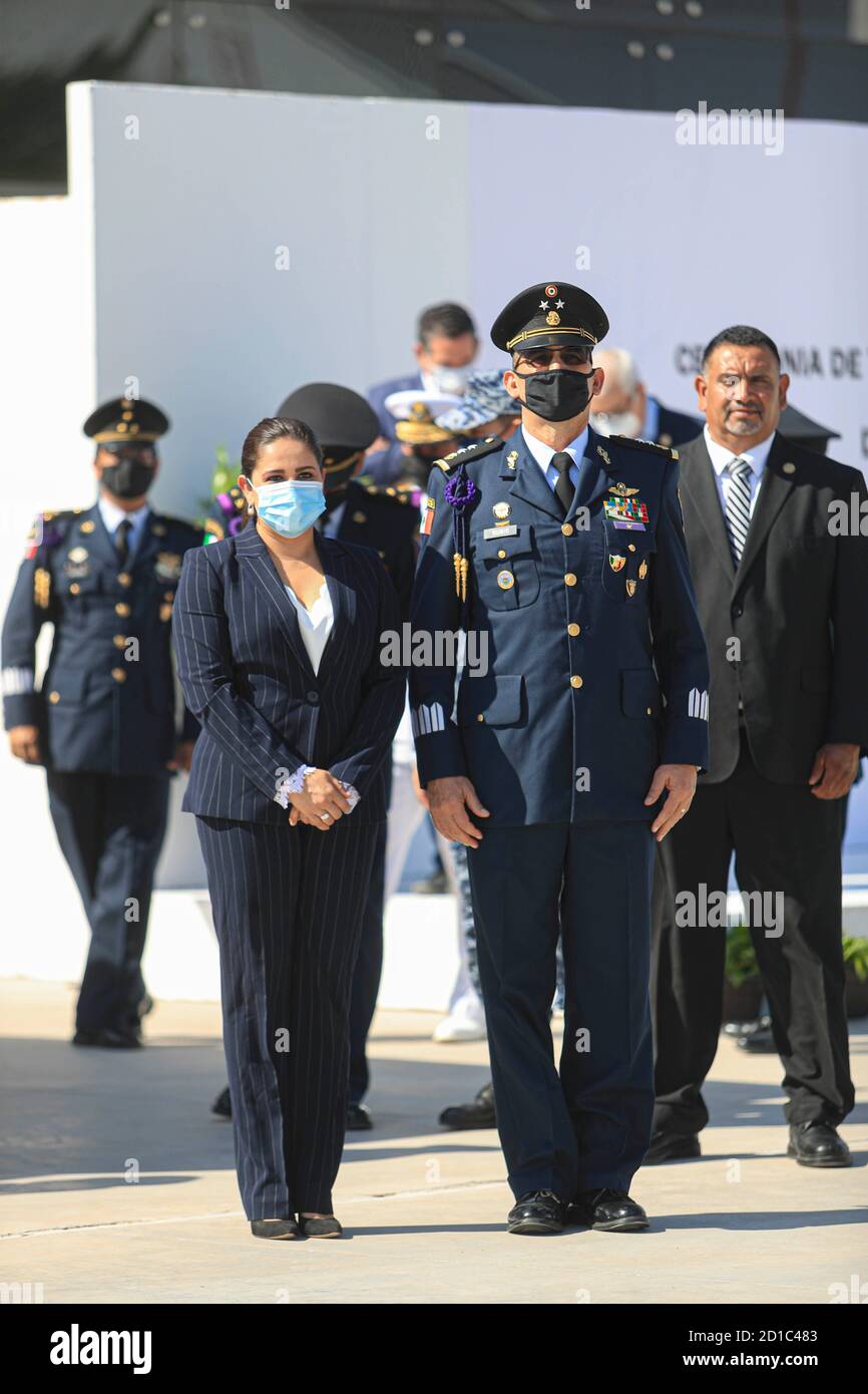 Oscar cardenas Banque de photographies et d’images à haute résolution ...