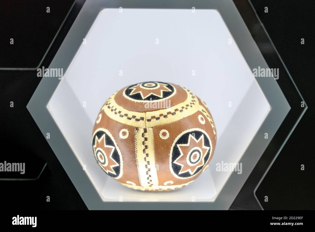 Peau cousue Banque de photographies et d’images à haute résolution - Alamy