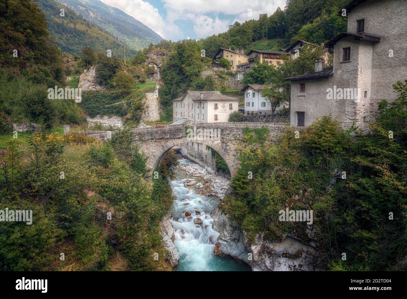 Val bregaglia Banque de photographies et d’images à haute résolution ...