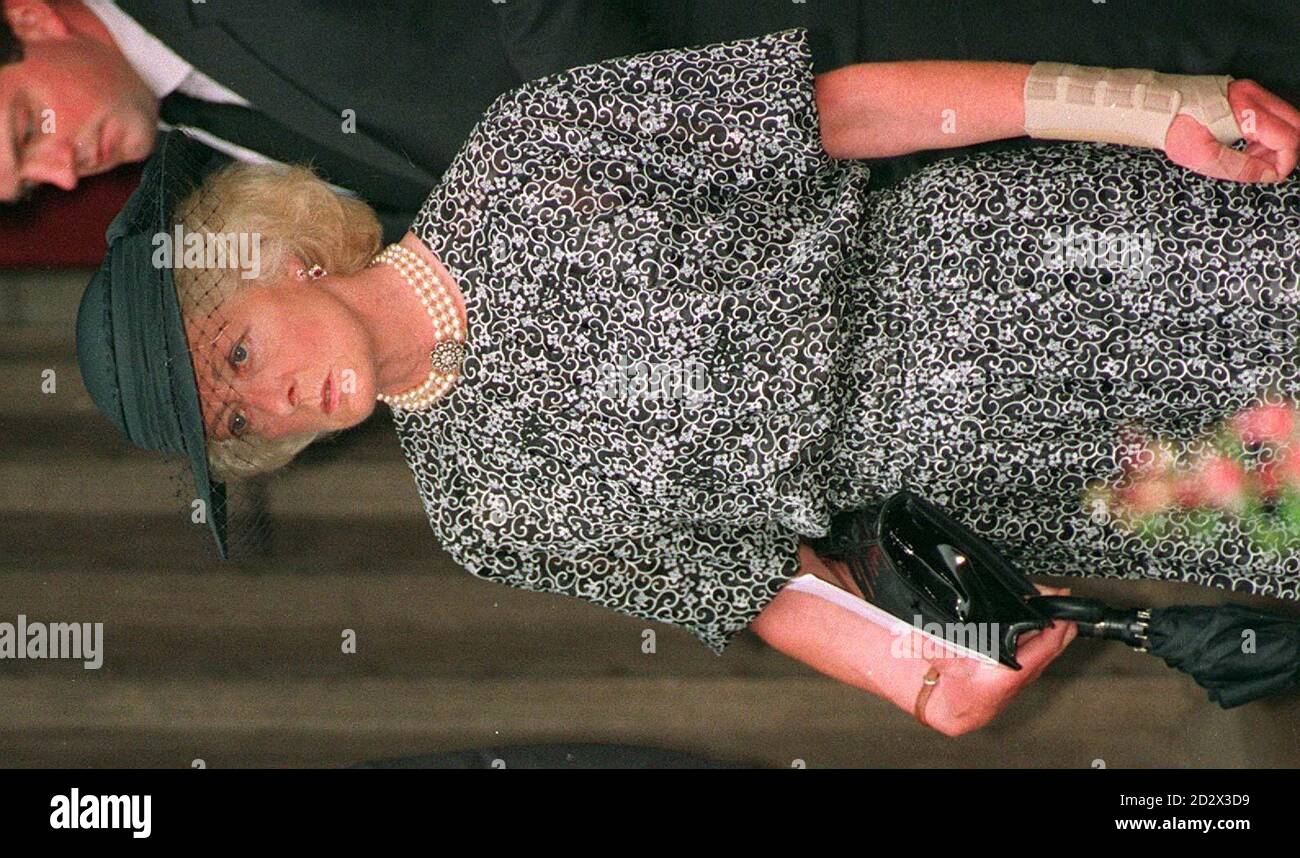 Diana lynn Banque de photographies et d’images à haute résolution - Alamy