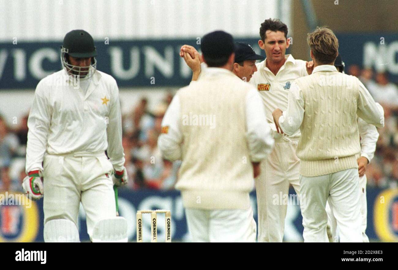 Sport cricket sptup andrew caddick Banque de photographies et d’images ...