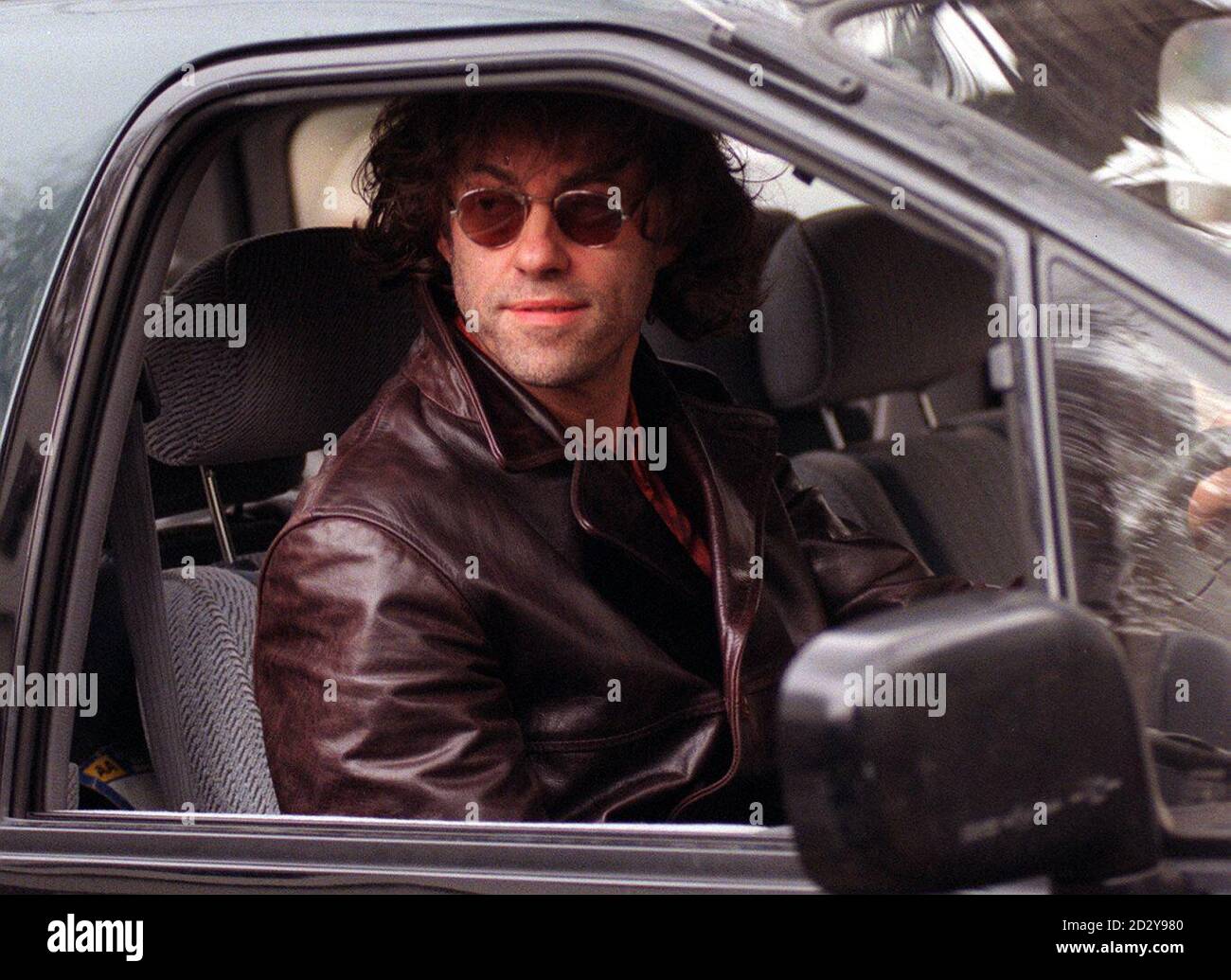 L'ancien Boomtown Rat, Bob Geldof, quitte son domicile aujourd'hui ...